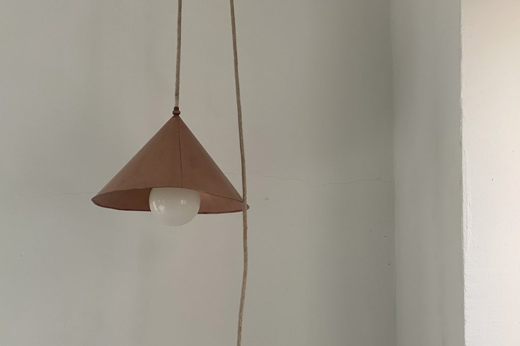 Conic Lamp L - naman project
